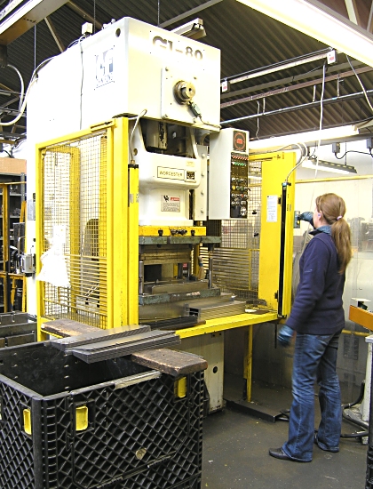 metal manufacturing processes - Revision Cards in A Level and IB Design ...